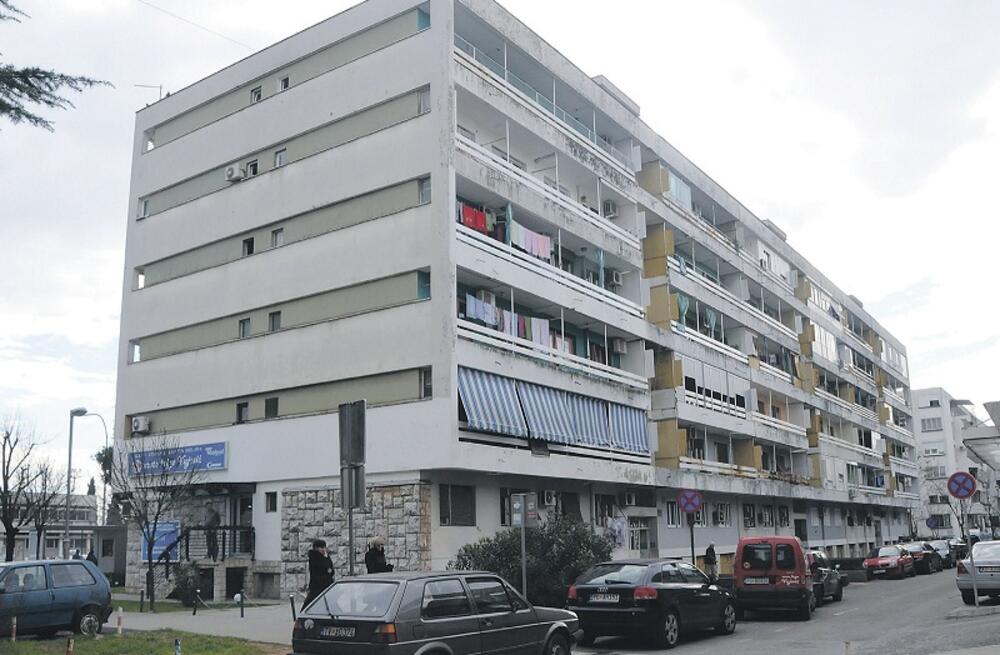 Neobični nazivi zgrada u Podgorici: „Pet udovica” gleda na „Tri junice”