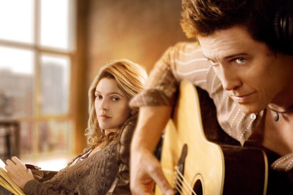 Hju Grant i Dru Barimor u romantičnoj komediji