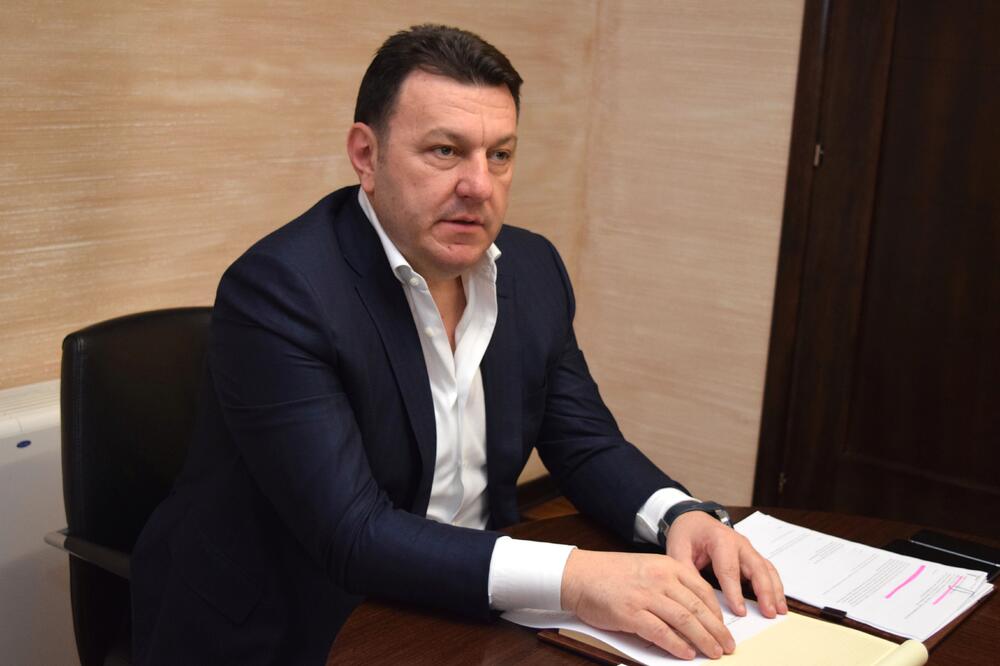 Dragan Bokan finansira let za Minsk Valentini Šćekić na transplataciju ...