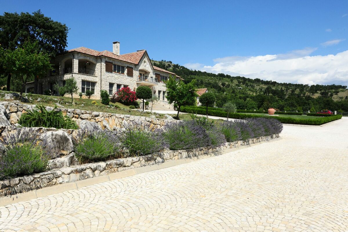 Radević: Crna Gora je biser koji treba pažljivo zaštititi i sačuvati