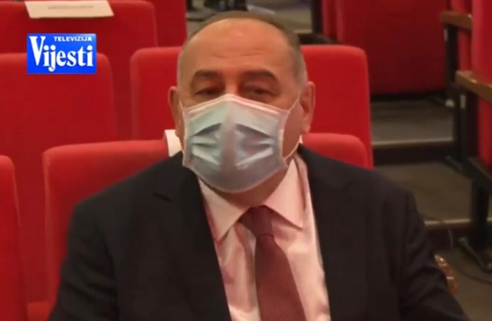 Simović odbacio optužbe Stijovića, Demokrate traže da tužilaštvo ...