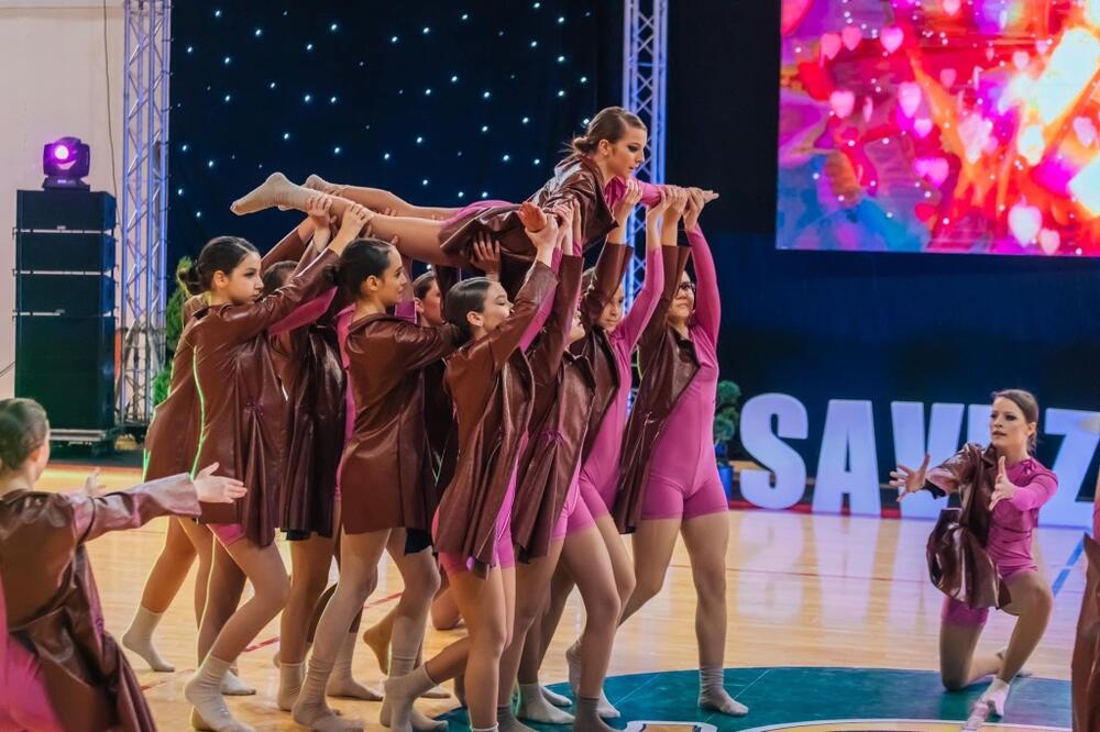 Plesni klub “Beauty” nastavlja sa radom škole plesa I gimnastike