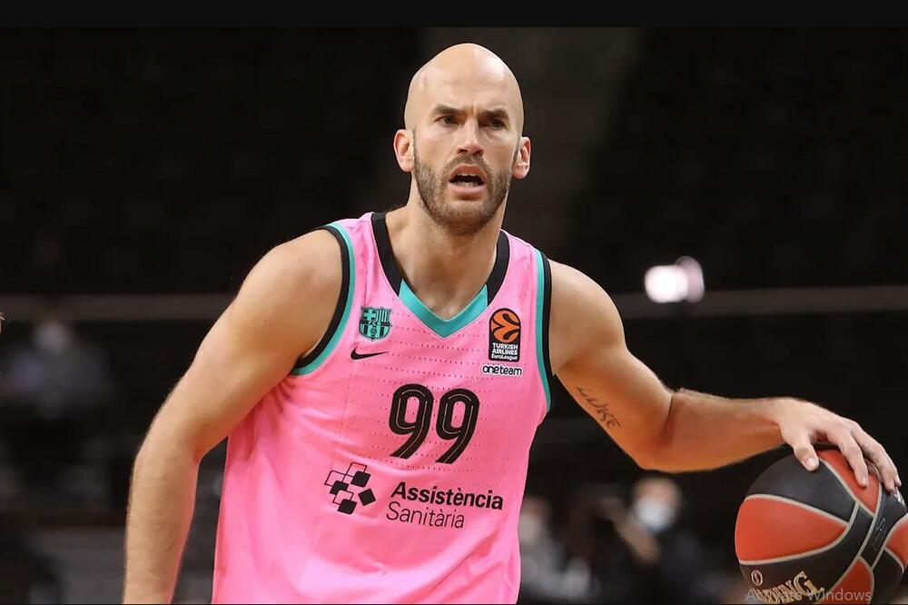 Nik Kalates u Fenerbahčeu