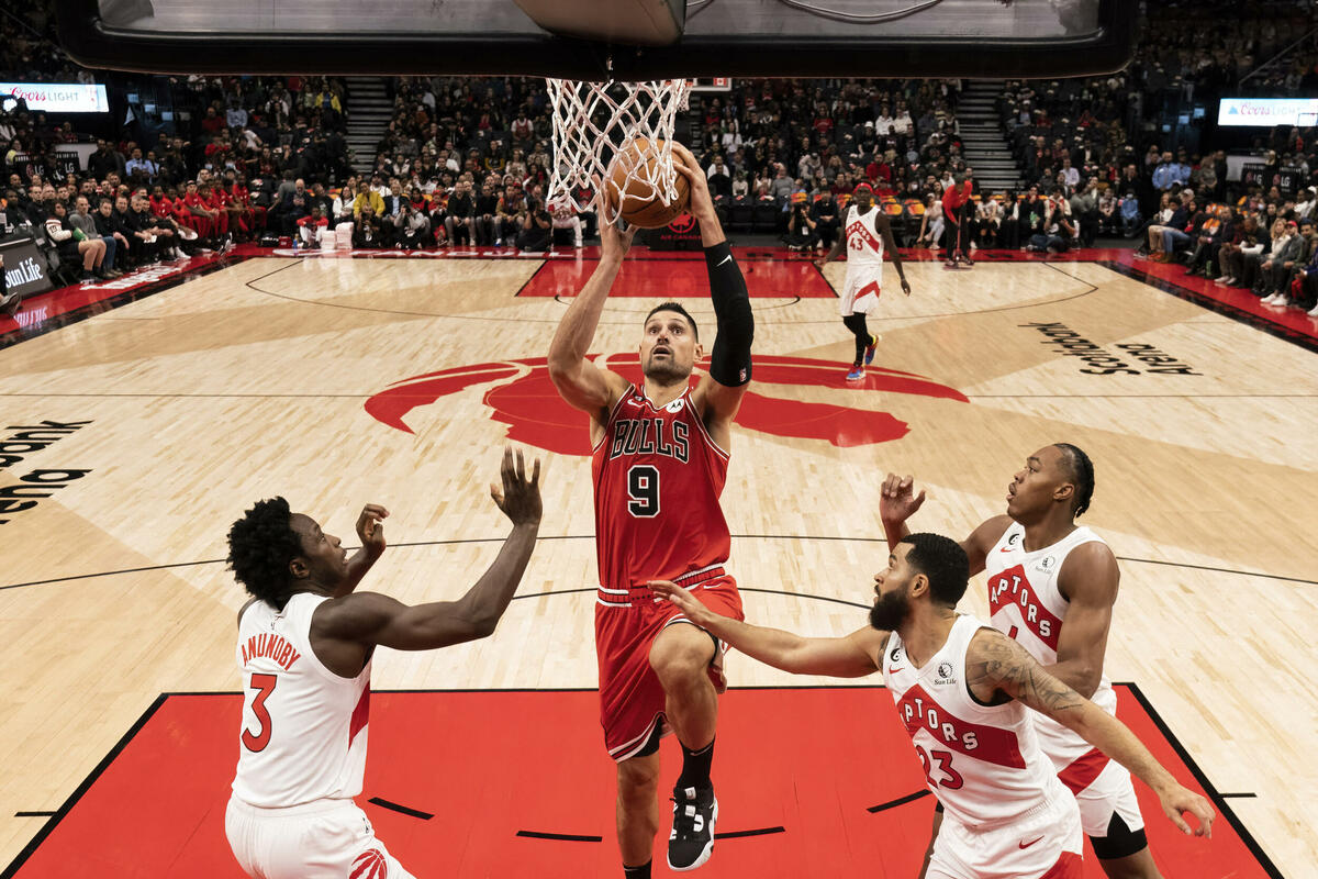 Bulsi ubjedljivi u Kanadi, Vučević na nivou