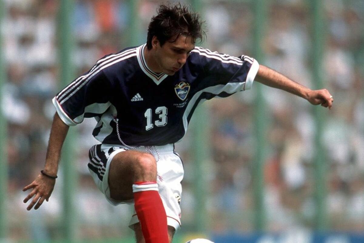 Silent Heroes of Yugoslavia from 1998 - "I still feel the bar shaking"
