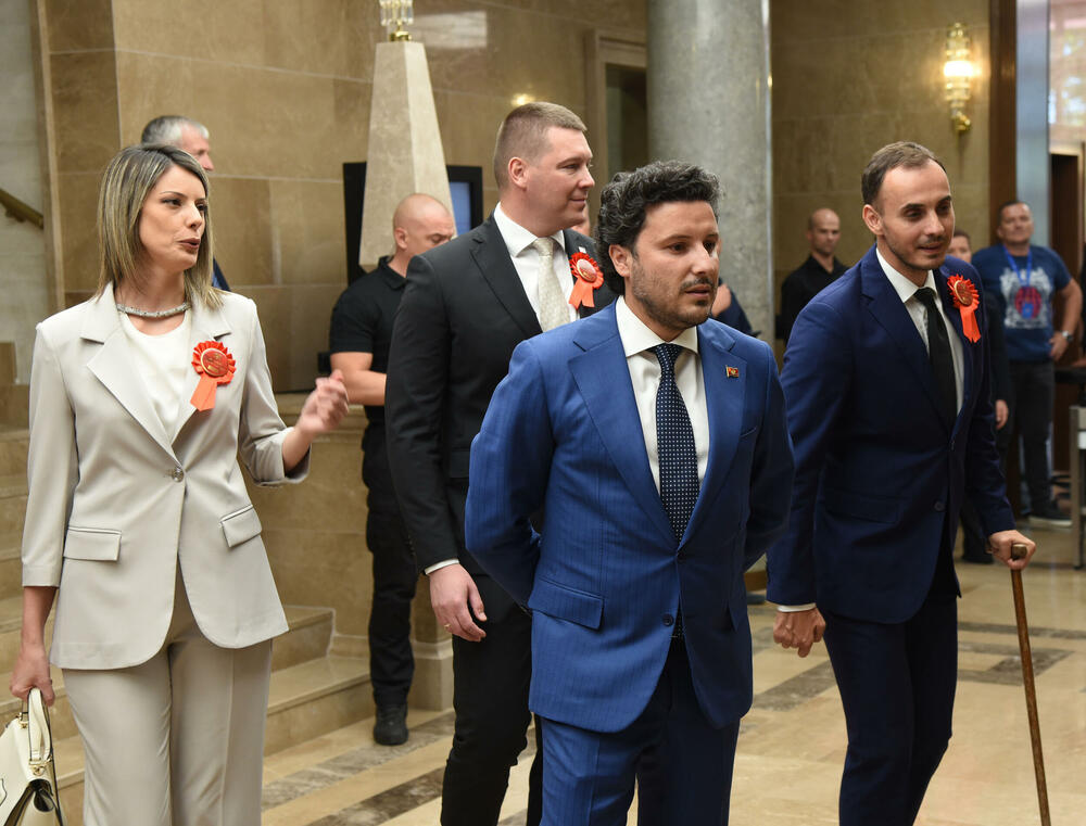 FOTO Kako je protekla konstitutivna sjednica Skupštine