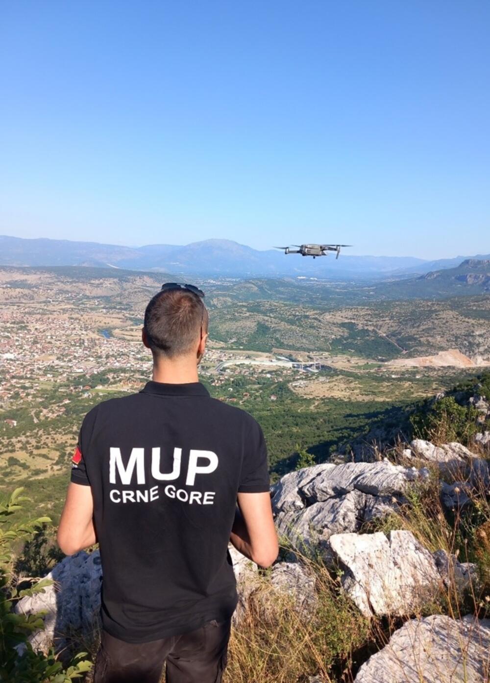 MUP: Povećana opasnost od požara na otvorenom, dron timovi na terenu