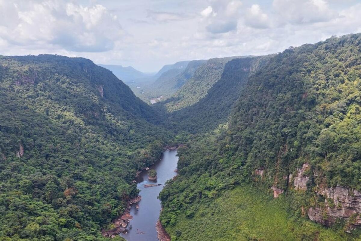 Regija Esekibo je bogata naftom: Kontroliše je Gvajana, Venecuela bi da ...