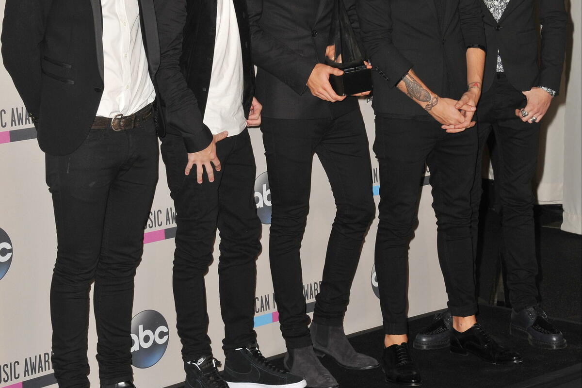 Simon Cowell is looking for new boy band members