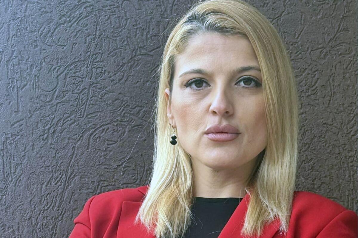 Ljuljđuraj: Vlada zapošljava nestručne i neiskusne kumove i braću ...