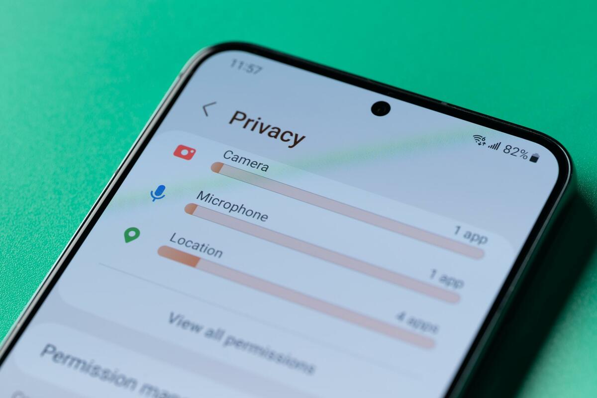 M:tech: Which applications should be restricted from accessing the ...